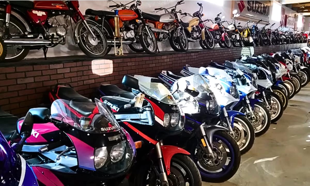 Top 10 Motorcycle Clubs in Iowa [Included 1% MC] - Two Wheller